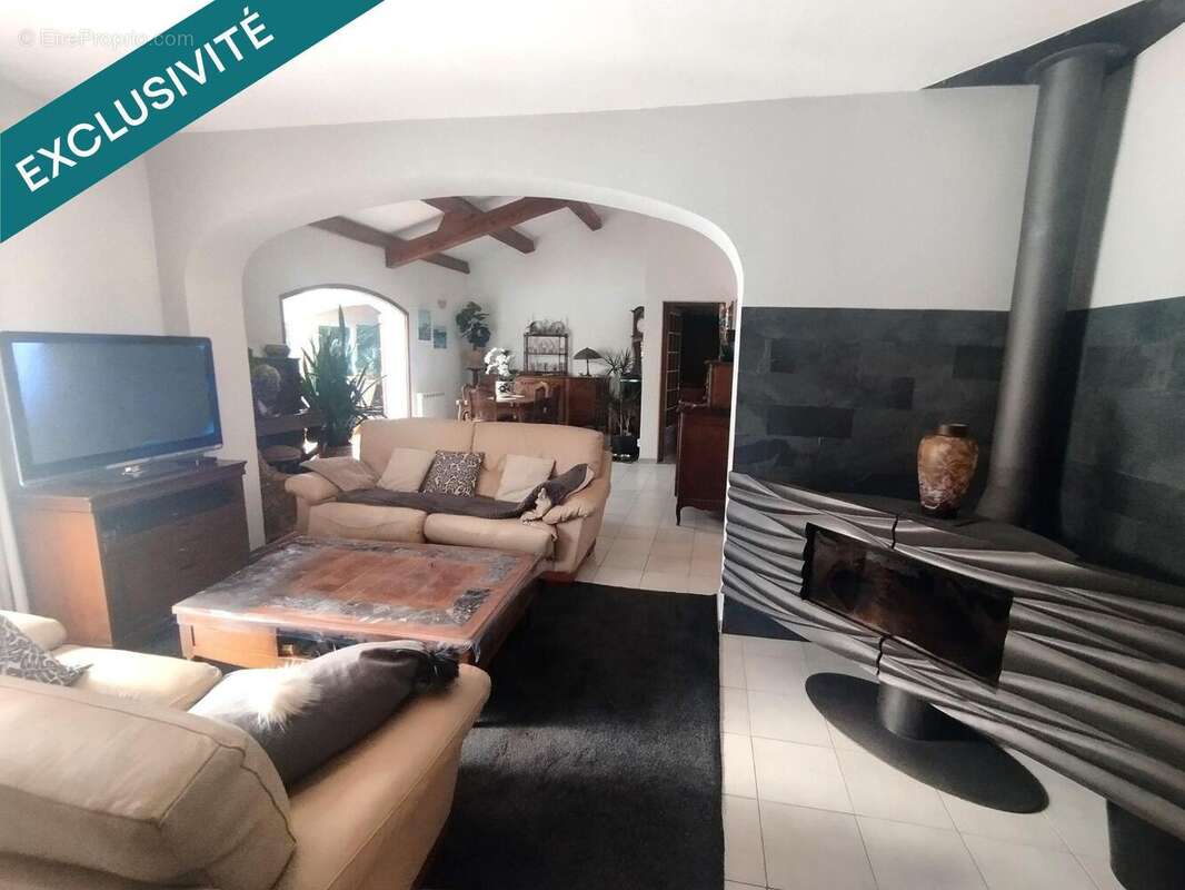 Vente Maison 260 m² Hyeres
