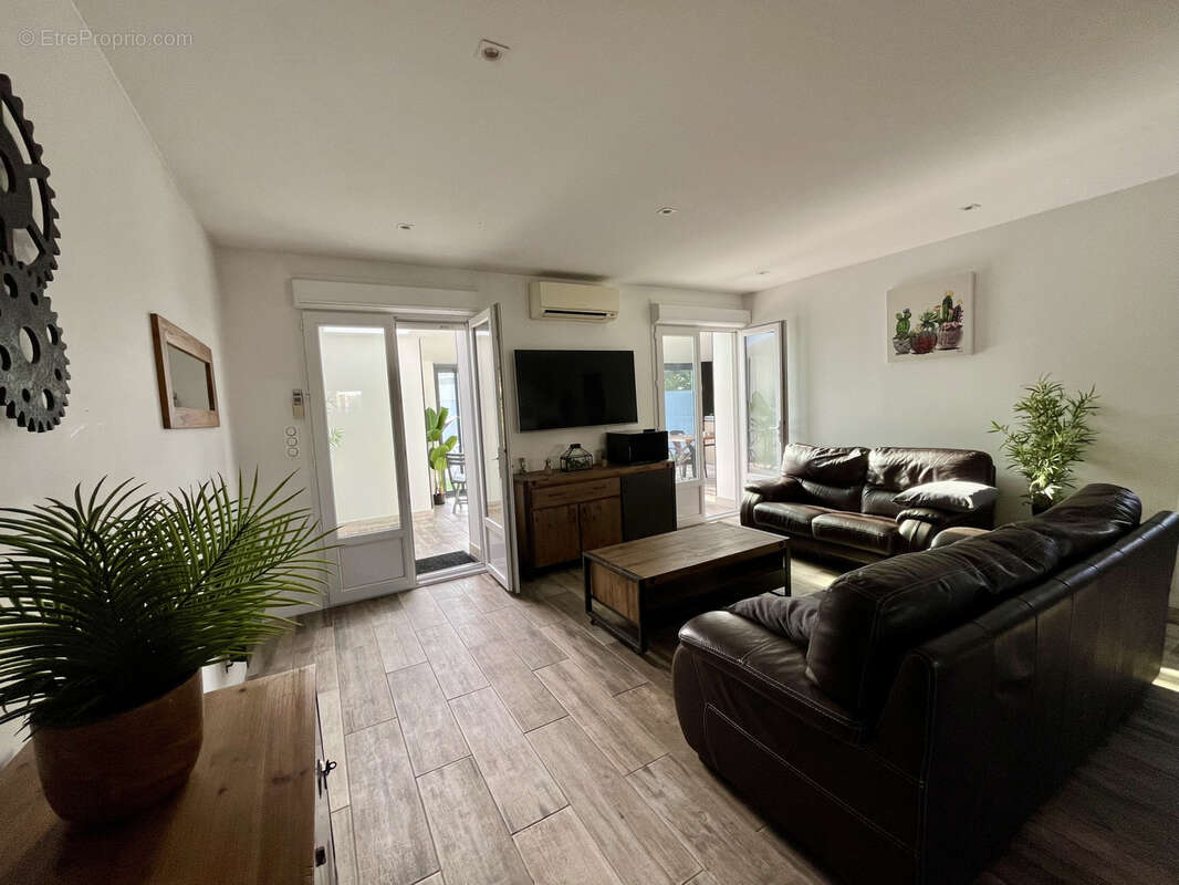 Vente Maison 81 m² Carbon-Blanc