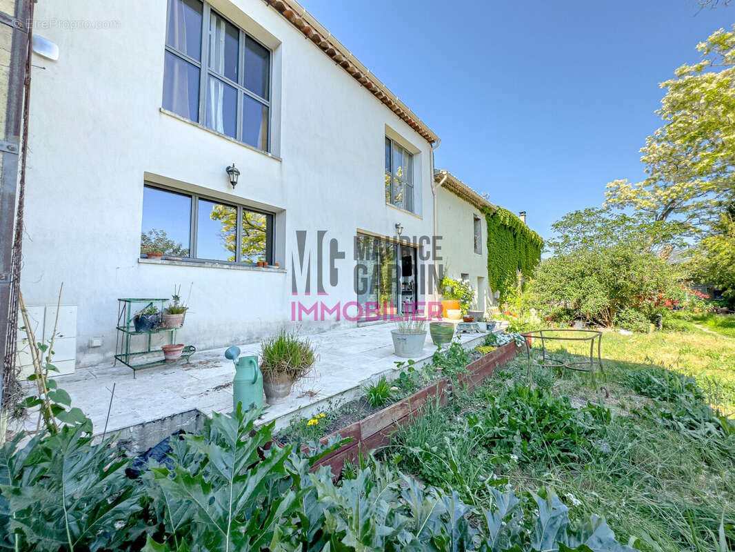 Vente Maison 171 m² Cheval-Blanc