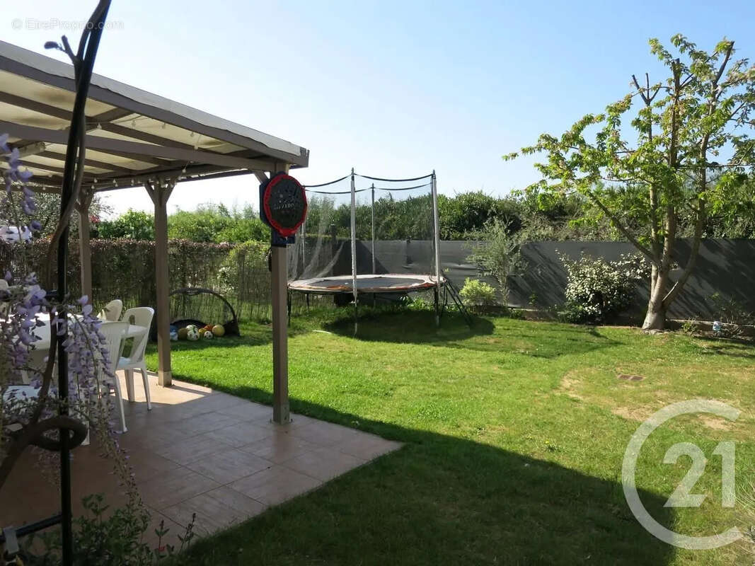 Vente Maison 100 m² Brie-Comte-Robert