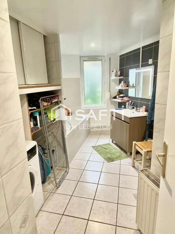 Vente Maison 94 m² Bury