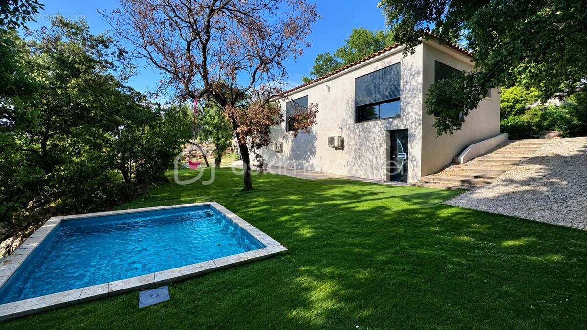 Vente Maison 130 m² Flassans-Sur-Issole