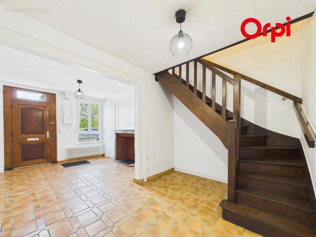 Vente Maison 39 m² Bernay