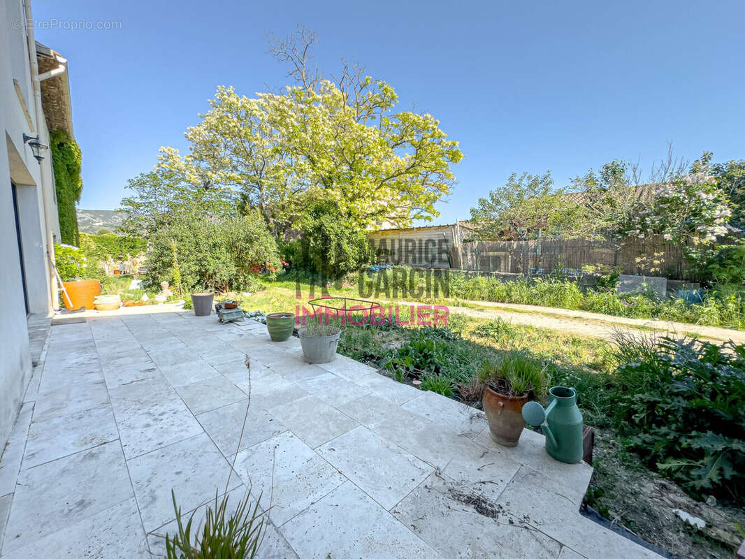 Vente Maison 171 m² Cheval-Blanc