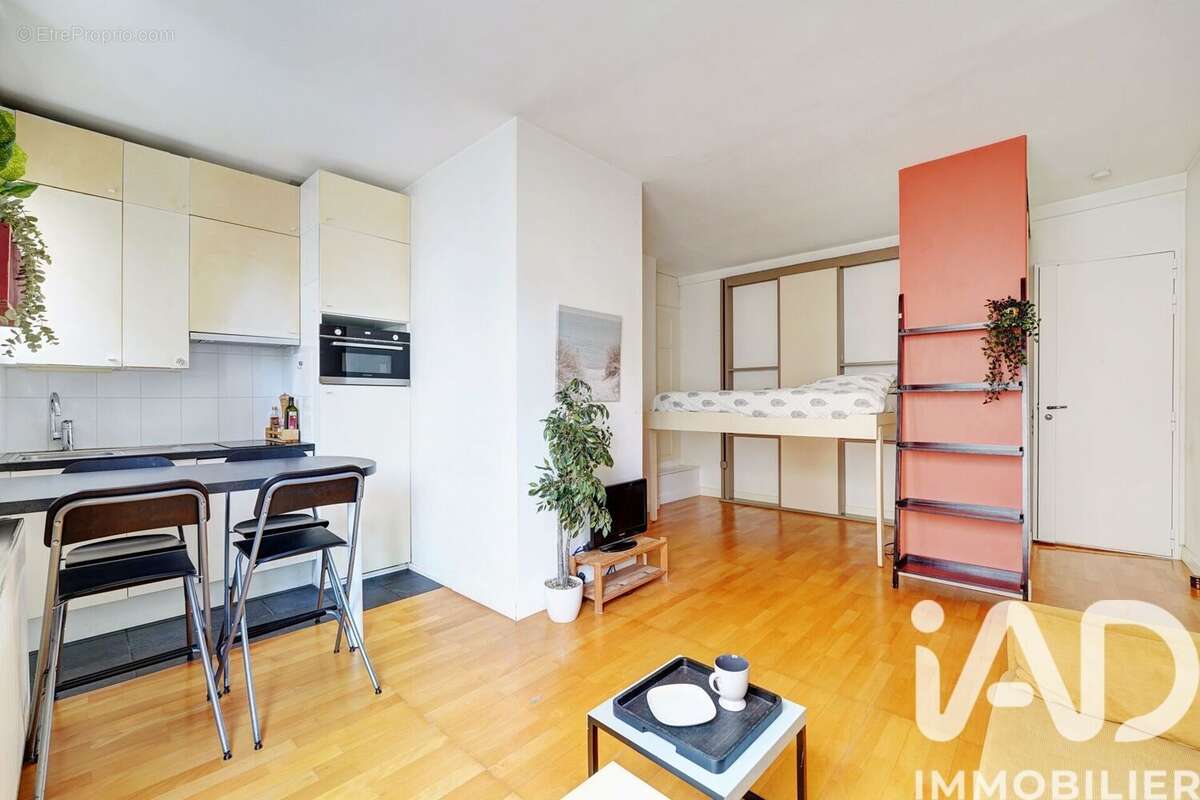 Vente Appartement 27 m² Paris-15e - EtreProprio