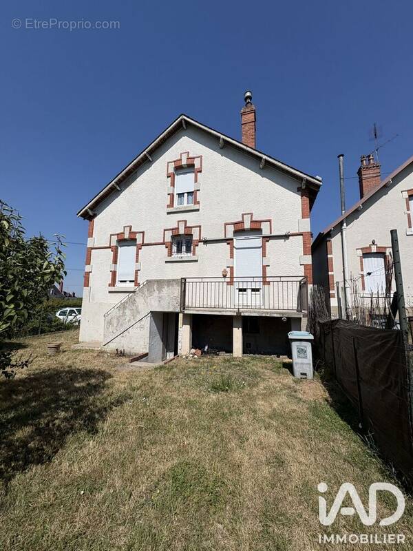 Vente Maison 89 m² Vierzon