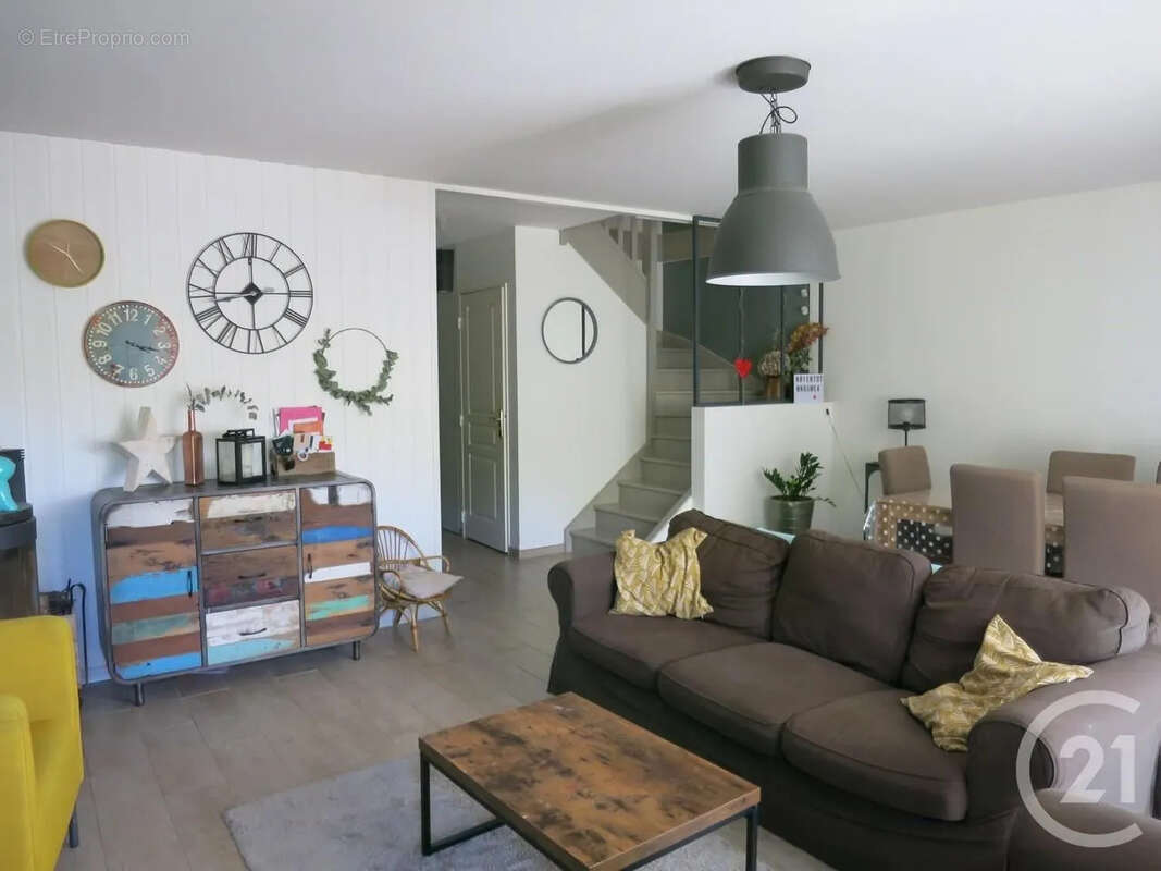 Vente Maison 100 m² Brie-Comte-Robert