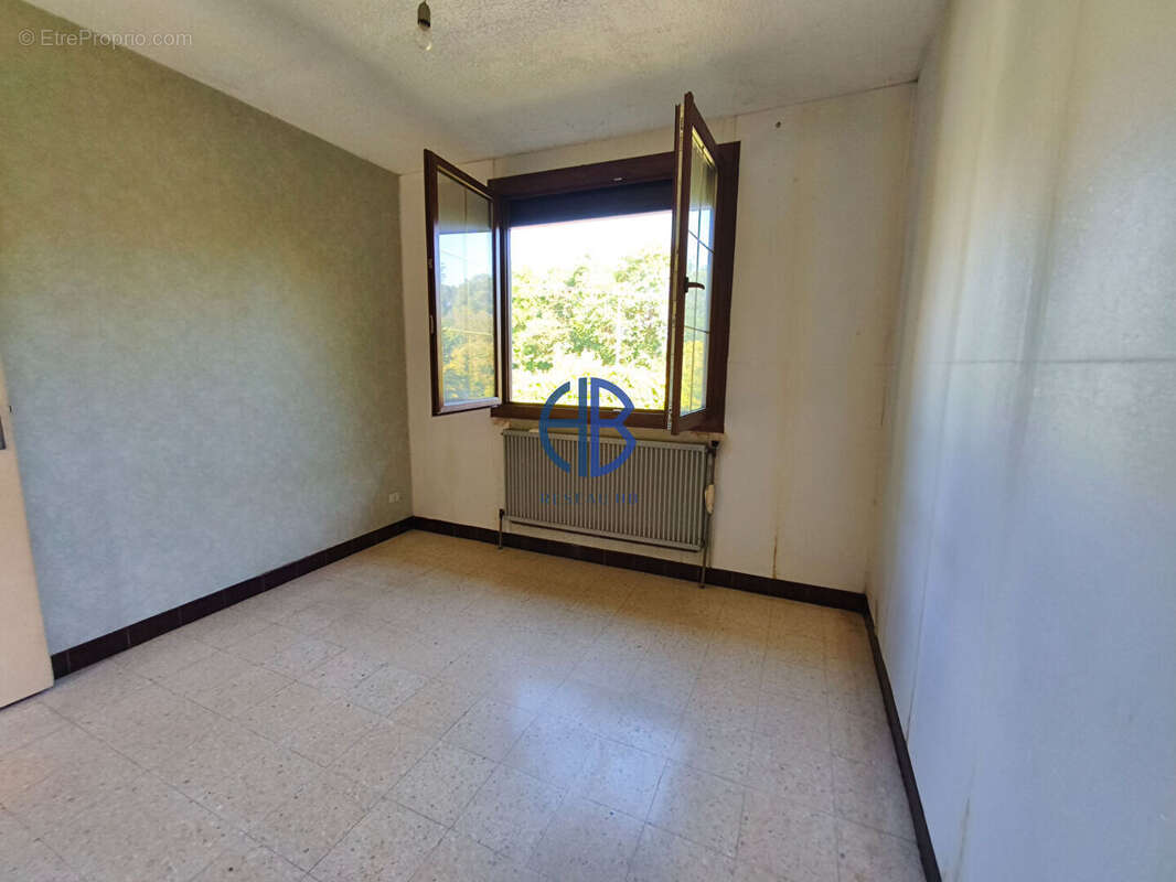 Vente Maison 88 m² Vezeronce-Curtin