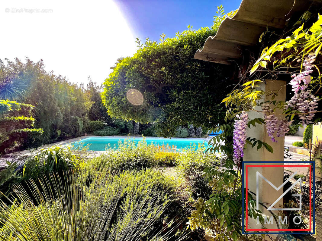 Vente Maison 117 m² Six-Fours-Les-Plages