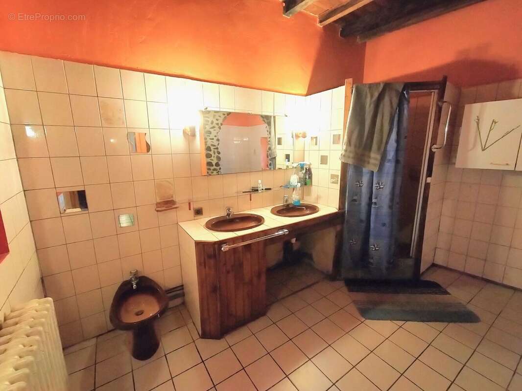 Vente Maison 187 m² Vic-En-Bigorre