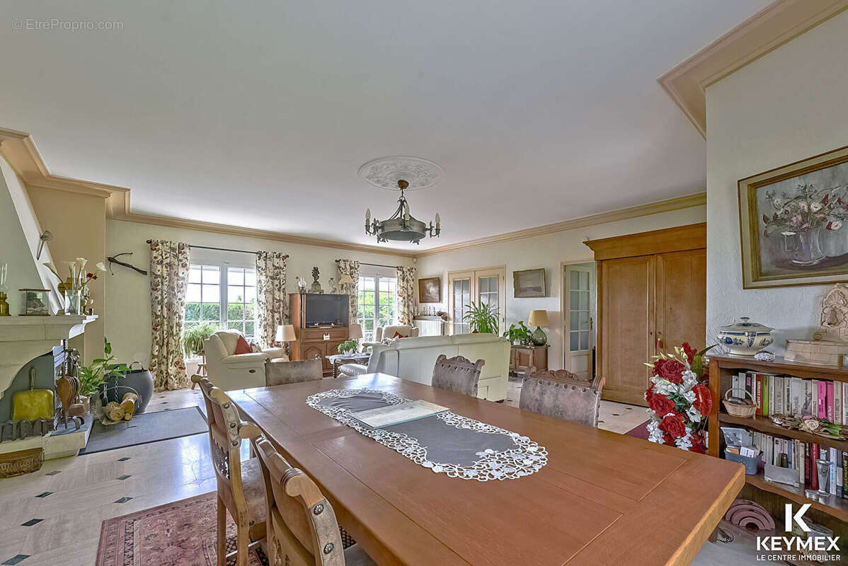 Vente Maison 153 m² Villiers-Adam - EtreProprio