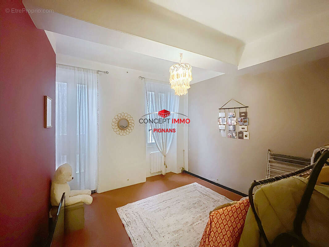 Vente Appartement 219 m² Flassans-Sur-Issole - EtreProprio