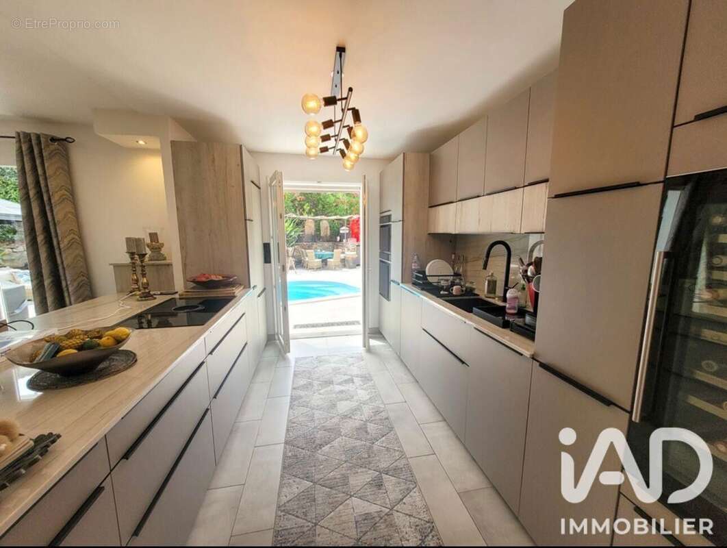 Vente Maison 153 m² La Croix-Valmer
