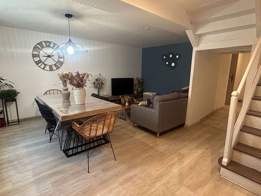 Vente Maison 103 m² Alcay-Alcabehety-Sunharette